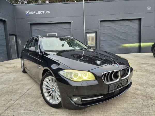Black BMW 535 2011 in Utena, with an engine capacity of 2.99 L and mileage of 345 thousand km for 7990 €, photo 2 on AUTOMOTO.COM.LV