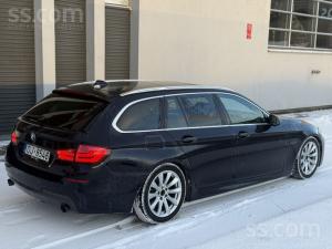 Black BMW 535 2011 in Riga, with an engine capacity of 3.00 L and mileage of 0 thousand km for 11900 €, photo 4 on AUTOMOTO.COM.LV