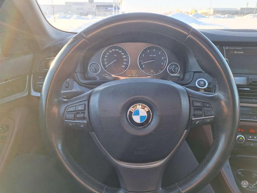 Black BMW 535 2011 in Panevezys, with an engine capacity of 2.98 L and mileage of 245 thousand km for 8500 €, photo 15 on AUTOMOTO.COM.LV