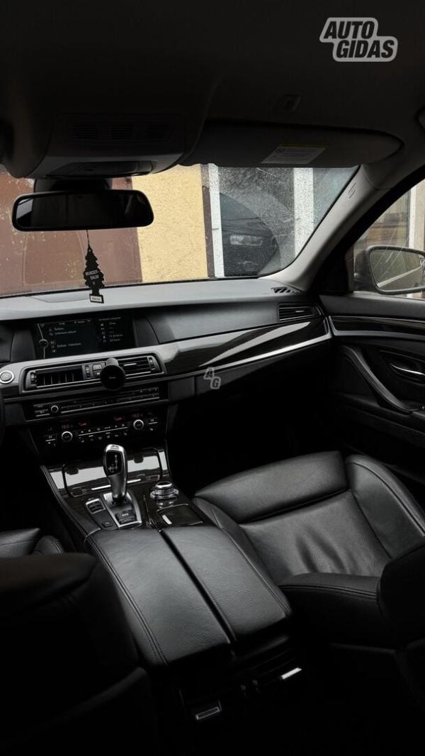 Black BMW 535 2011 in Klaipeda, with an engine capacity of 3.50 L and mileage of 350 thousand km for 8900 €, photo 3 on AUTOMOTO.COM.LV