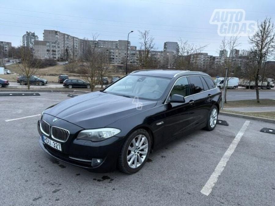 Black BMW 535 2011 in Vilnius, with an engine capacity of 3.00 L and mileage of 350 thousand km for 8400 €, photo 1 on AUTOMOTO.COM.LV