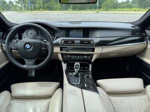 Black BMW 535 2011 in Riga, with an engine capacity of 3.00 L and mileage of 0 thousand km for 7550 €, photo 17 on AUTOMOTO.COM.LV