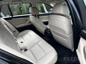 Black BMW 535 2011 in Riga, with an engine capacity of 3.00 L and mileage of 345 thousand km for 9150 €, photo 10 on AUTOMOTO.COM.LV