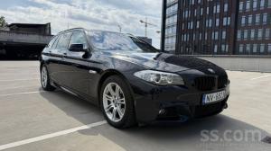 Black BMW 535 2011 in Riga, with an engine capacity of 3.00 L and mileage of 318 thousand km for 10900 €, photo 3 on AUTOMOTO.COM.LV