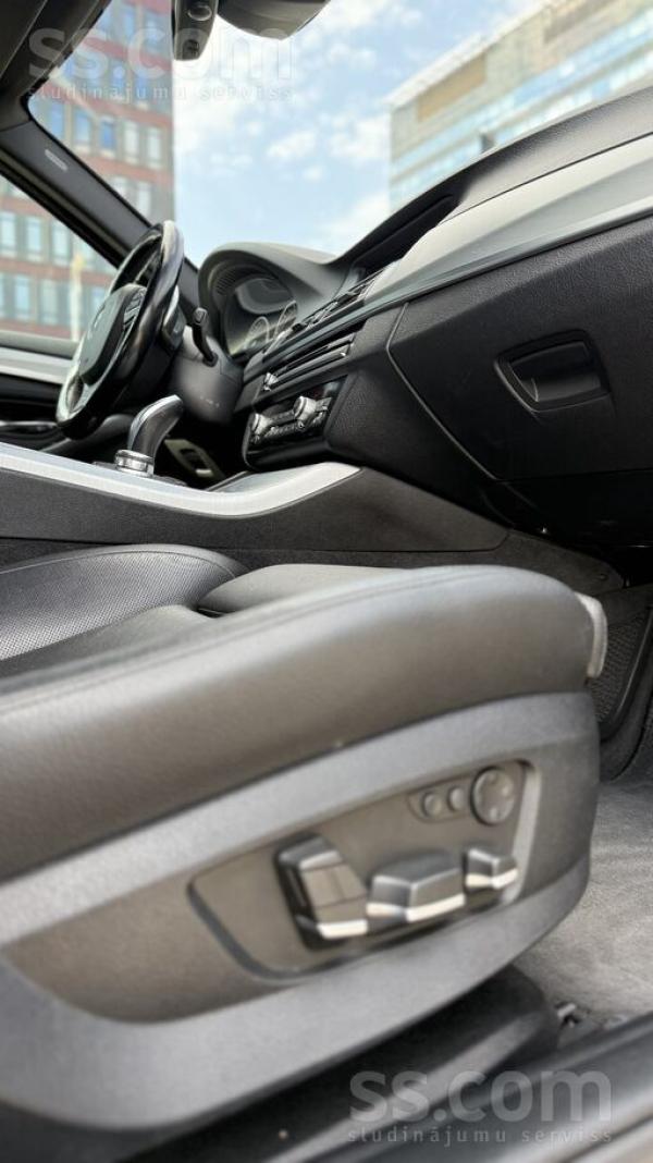 Black BMW 535 2011 in Riga, with an engine capacity of 3.00 L and mileage of 318 thousand km for 10900 €, photo 6 on AUTOMOTO.COM.LV