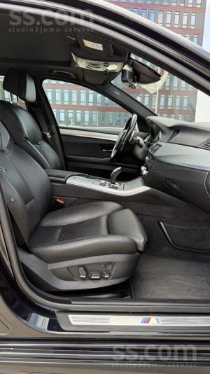 Black BMW 535 2011 in Riga, with an engine capacity of 3.00 L and mileage of 318 thousand km for 10900 €, photo 8 on AUTOMOTO.COM.LV