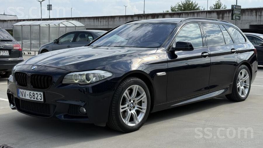 Black BMW 535 2011 in Riga, with an engine capacity of 3.00 L and mileage of 318 thousand km for 10900 €, photo 9 on AUTOMOTO.COM.LV