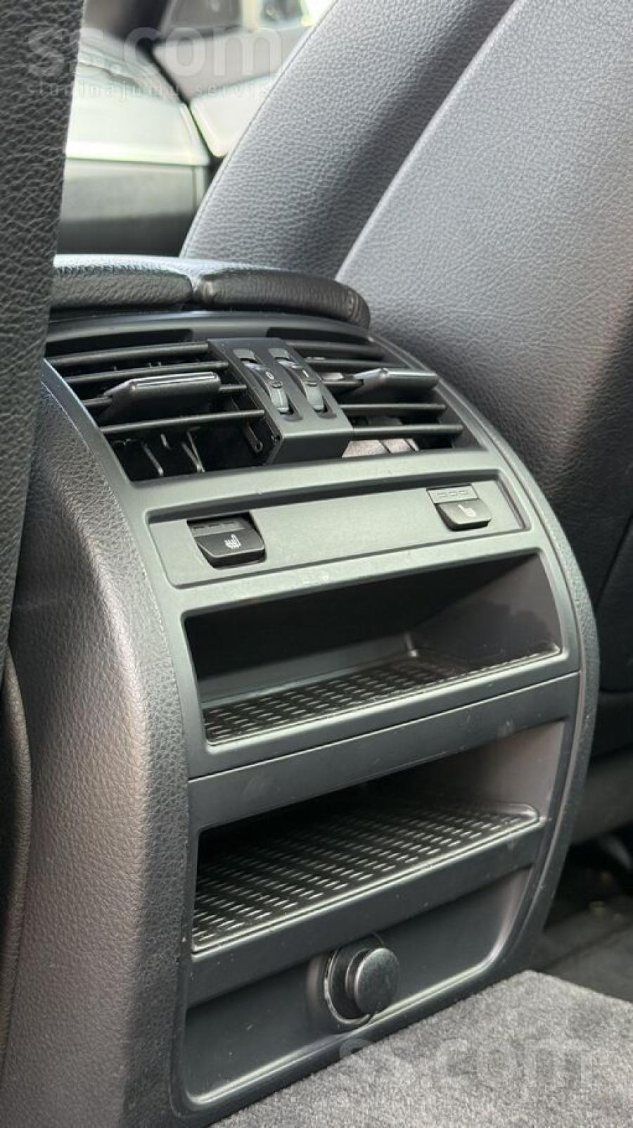 Black BMW 535 2011 in Riga, with an engine capacity of 3.00 L and mileage of 318 thousand km for 10900 €, photo 12 on AUTOMOTO.COM.LV