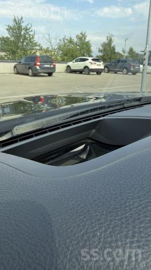 Black BMW 535 2011 in Riga, with an engine capacity of 3.00 L and mileage of 318 thousand km for 10900 €, photo 14 on AUTOMOTO.COM.LV