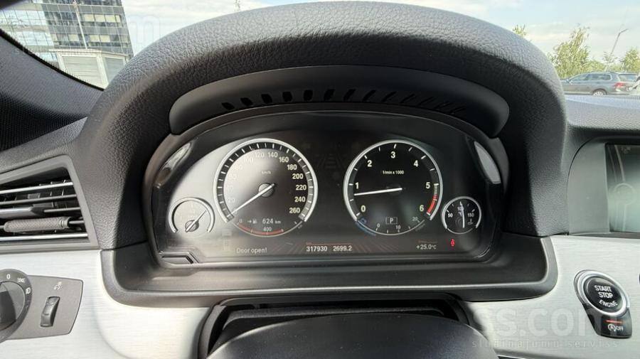 Black BMW 535 2011 in Riga, with an engine capacity of 3.00 L and mileage of 318 thousand km for 10900 €, photo 15 on AUTOMOTO.COM.LV
