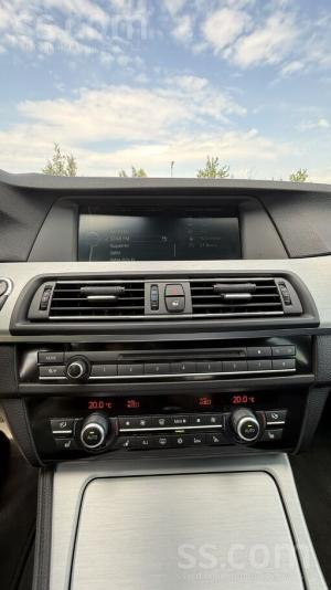 Black BMW 535 2011 in Riga, with an engine capacity of 3.00 L and mileage of 318 thousand km for 10900 €, photo 16 on AUTOMOTO.COM.LV