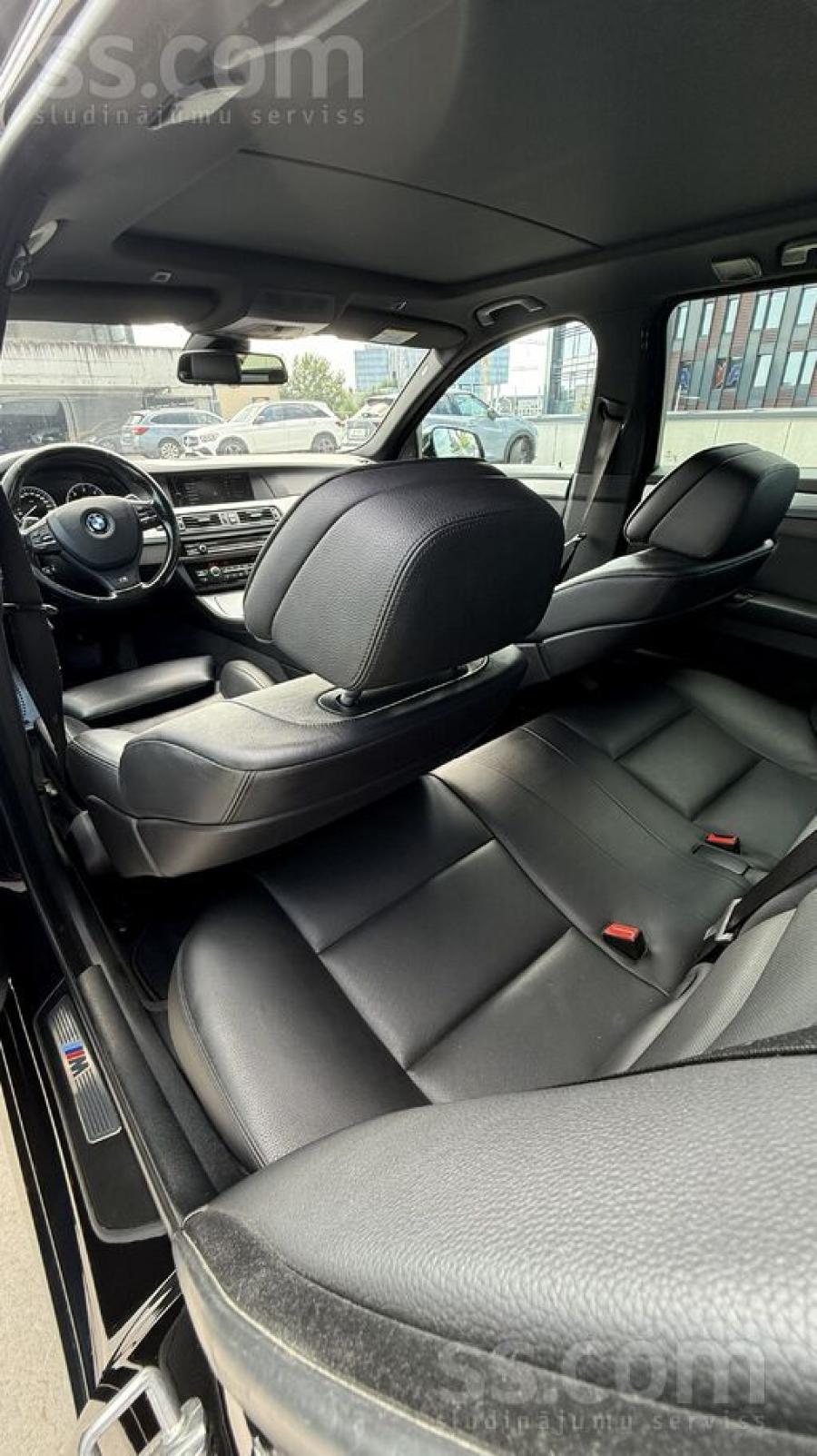 Black BMW 535 2011 in Riga, with an engine capacity of 3.00 L and mileage of 318 thousand km for 10900 €, photo 22 on AUTOMOTO.COM.LV