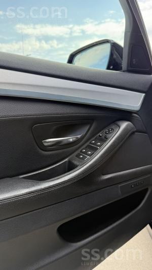 Black BMW 535 2011 in Riga, with an engine capacity of 3.00 L and mileage of 318 thousand km for 10900 €, photo 25 on AUTOMOTO.COM.LV