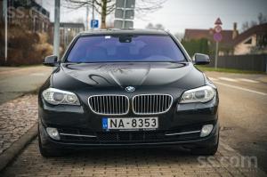 Black BMW 535 2012 in Riga, with an engine capacity of 3.00 L and mileage of 0 thousand km for 8990 €, photo 2 on AUTOMOTO.COM.LV