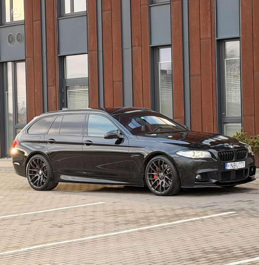 Melns BMW 535 2012 Kauņa, ar dzinēja tilpumu 2.99 L un nobraukumu 260 tūkst. km par 10300 €, foto 9 vietnē AUTOMOTO.COM.LV