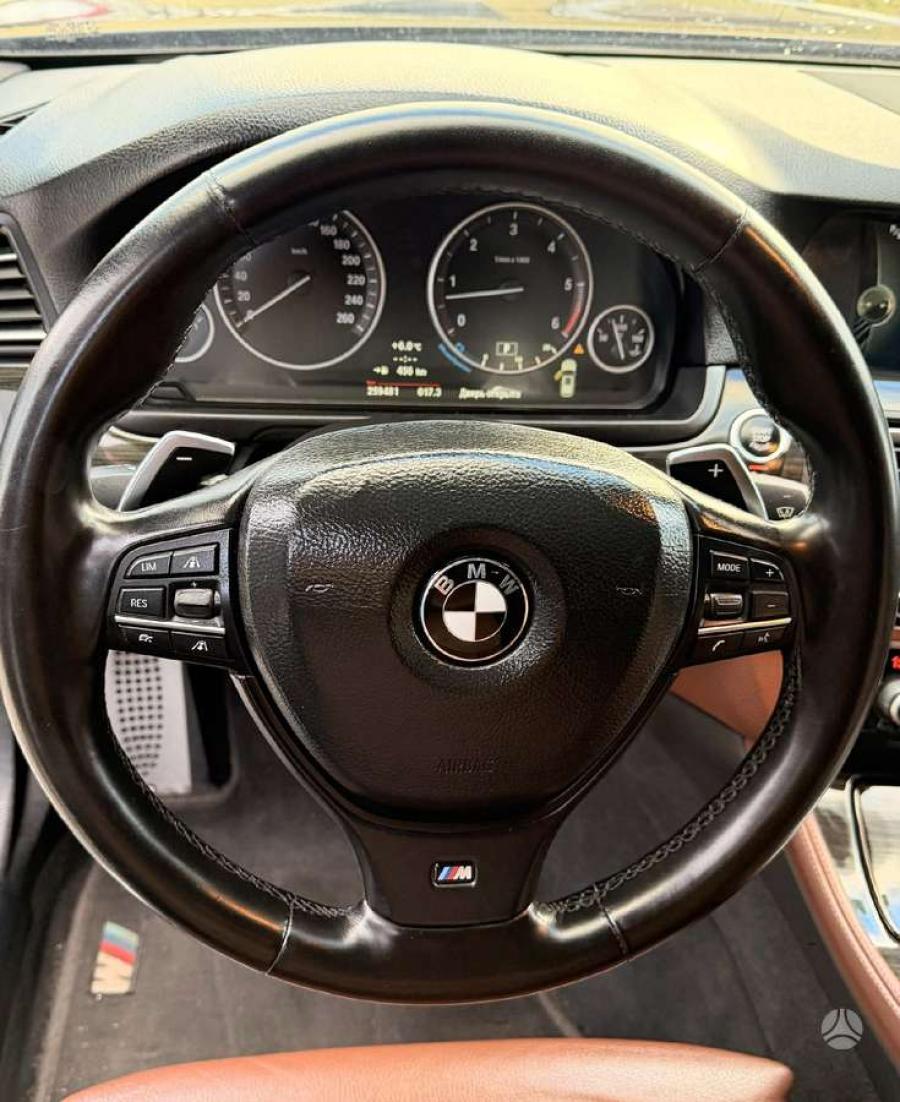 Melns BMW 535 2012 Kauņa, ar dzinēja tilpumu 2.99 L un nobraukumu 260 tūkst. km par 10300 €, foto 18 vietnē AUTOMOTO.COM.LV
