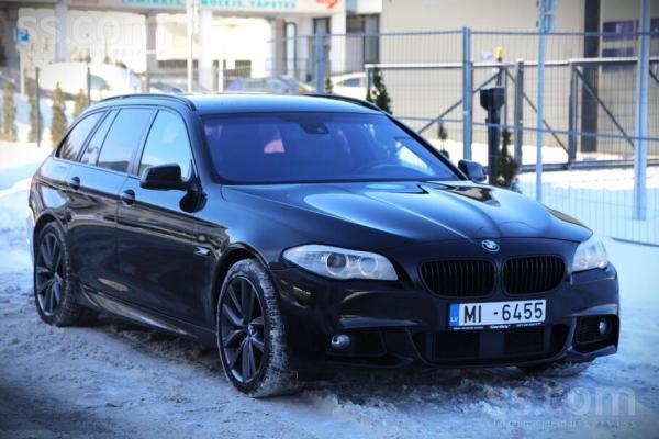 Black BMW 535 2012 in Riga, with an engine capacity of 3.00 L and mileage of 236 thousand km for 10995 €, photo 4 on AUTOMOTO.COM.LV