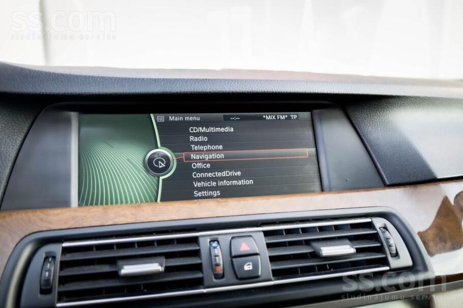 Melns BMW 535 2012 Rīga, ar dzinēja tilpumu 3.00 L un nobraukumu 350 tūkst. km par 10990 €, foto 24 vietnē AUTOMOTO.COM.LV