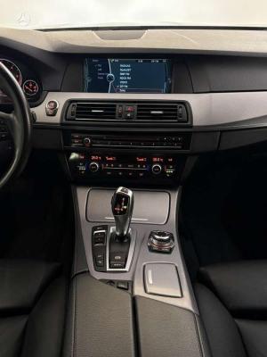 Black BMW 535 2012 in Marijampole, with an engine capacity of 2.99 L and mileage of 237 thousand km for 9999 €, photo 9 on AUTOMOTO.COM.LV