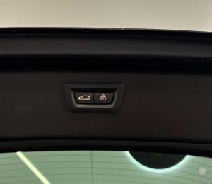 Black BMW 535 2012 in Marijampole, with an engine capacity of 2.99 L and mileage of 237 thousand km for 9999 €, photo 13 on AUTOMOTO.COM.LV