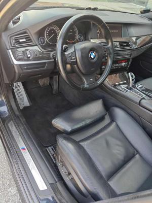 Black BMW 535 2012 in Klaipeda, with an engine capacity of 2.99 L and mileage of 270 thousand km for 8500 €, photo 11 on AUTOMOTO.COM.LV