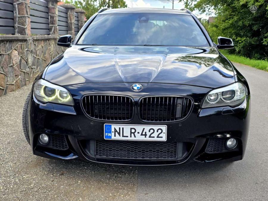 Black BMW 535 2012 in Radviliskis, with an engine capacity of 2.99 L and mileage of 313 thousand km for 9950 €, photo 5 on AUTOMOTO.COM.LV