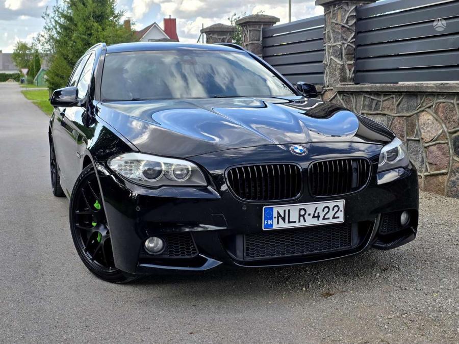 Black BMW 535 2012 in Radviliskis, with an engine capacity of 2.99 L and mileage of 313 thousand km for 9950 €, photo 6 on AUTOMOTO.COM.LV