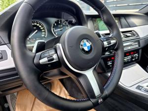Black BMW 535 2012 in Radviliskis, with an engine capacity of 2.99 L and mileage of 313 thousand km for 9950 €, photo 19 on AUTOMOTO.COM.LV