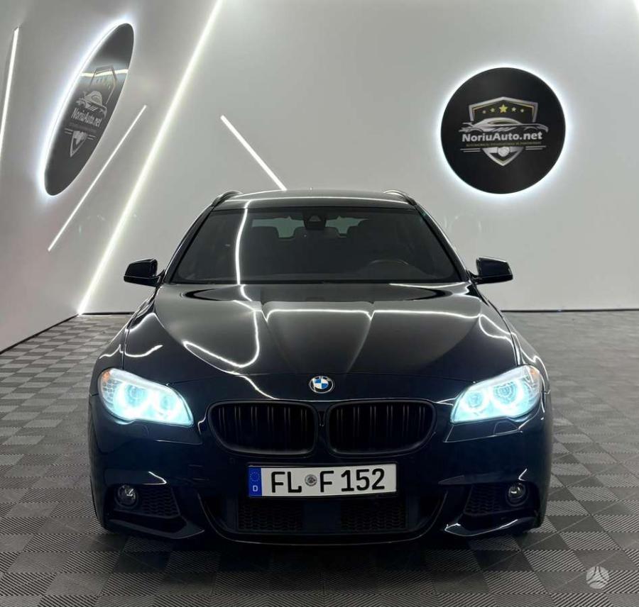 Black BMW 535 2012 in Marijampole, with an engine capacity of 2.99 L and mileage of 237 thousand km for 9450 €, photo 6 on AUTOMOTO.COM.LV