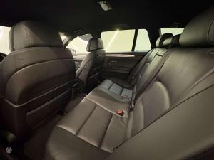 Black BMW 535 2012 in Marijampole, with an engine capacity of 2.99 L and mileage of 237 thousand km for 9450 €, photo 22 on AUTOMOTO.COM.LV