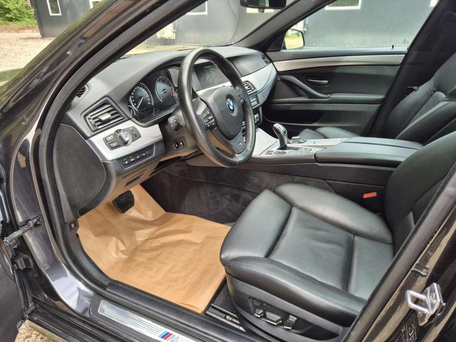Melns BMW 535 2012 Utena, ar dzinēja tilpumu 2.99 L un nobraukumu 352 tūkst. km par 7990 €, foto 12 vietnē AUTOMOTO.COM.LV