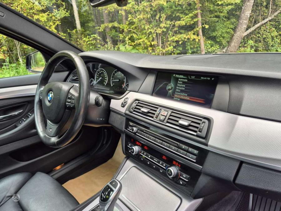 Melns BMW 535 2012 Utena, ar dzinēja tilpumu 2.99 L un nobraukumu 352 tūkst. km par 7990 €, foto 26 vietnē AUTOMOTO.COM.LV