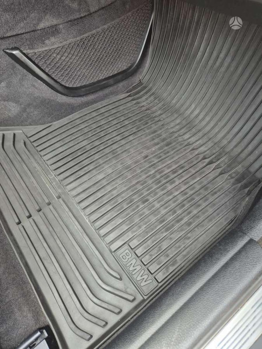 Melns BMW 535 2012 Utena, ar dzinēja tilpumu 2.99 L un nobraukumu 352 tūkst. km par 7990 €, foto 29 vietnē AUTOMOTO.COM.LV
