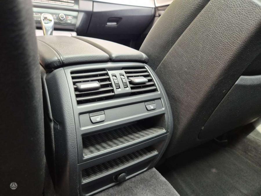 Melns BMW 535 2012 Utena, ar dzinēja tilpumu 2.99 L un nobraukumu 352 tūkst. km par 7990 €, foto 31 vietnē AUTOMOTO.COM.LV
