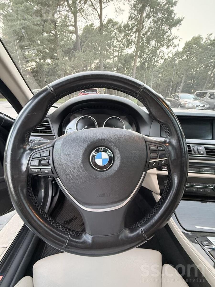 Black BMW 535 2012 in Ventspils, with an engine capacity of 3.00 L and mileage of 302 thousand km for 13000 €, photo 9 on AUTOMOTO.COM.LV