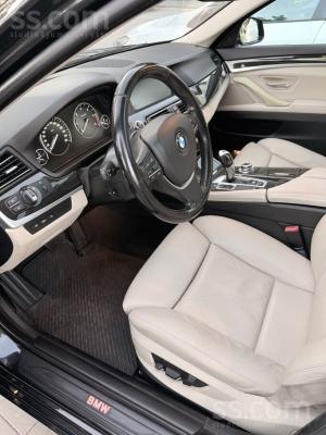 Black BMW 535 2012 in Ventspils, with an engine capacity of 3.00 L and mileage of 302 thousand km for 13000 €, photo 10 on AUTOMOTO.COM.LV