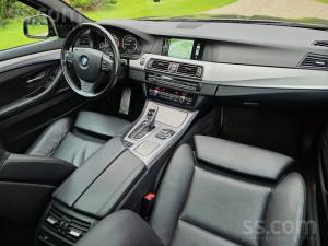 Black BMW 535 2012 in Riga, with an engine capacity of 3.00 L and mileage of 351 thousand km for 9200 €, photo 8 on AUTOMOTO.COM.LV
