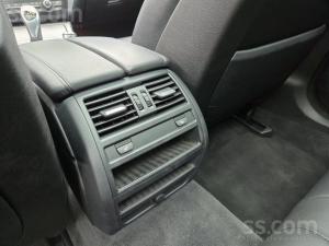 Black BMW 535 2012 in Riga, with an engine capacity of 3.00 L and mileage of 351 thousand km for 9200 €, photo 13 on AUTOMOTO.COM.LV