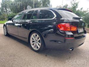 Black BMW 535 2012 in Riga, with an engine capacity of 3.00 L and mileage of 380 thousand km for 8555 €, photo 5 on AUTOMOTO.COM.LV