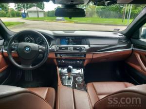 Black BMW 535 2012 in Riga, with an engine capacity of 3.00 L and mileage of 380 thousand km for 8555 €, photo 9 on AUTOMOTO.COM.LV