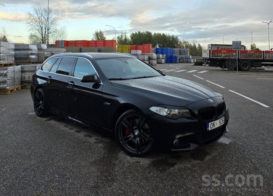 Melns BMW 535 2012 Daugavpils, ar dzinēja tilpumu 3.00 L un nobraukumu 279 tūkst. km par 12990 €, foto 3 vietnē AUTOMOTO.COM.LV