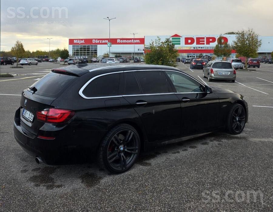 Melns BMW 535 2012 Daugavpils, ar dzinēja tilpumu 3.00 L un nobraukumu 279 tūkst. km par 12990 €, foto 8 vietnē AUTOMOTO.COM.LV