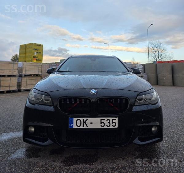 Melns BMW 535 2012 Daugavpils, ar dzinēja tilpumu 3.00 L un nobraukumu 279 tūkst. km par 12990 €, foto 10 vietnē AUTOMOTO.COM.LV