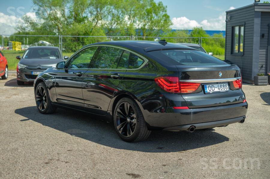 Melns BMW 535 2013 Liepāja, ar dzinēja tilpumu 3.00 L un nobraukumu 257 tūkst. km par 4300 €, foto 2 vietnē AUTOMOTO.COM.LV