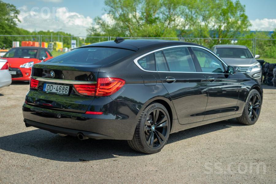 Melns BMW 535 2013 Liepāja, ar dzinēja tilpumu 3.00 L un nobraukumu 257 tūkst. km par 4300 €, foto 4 vietnē AUTOMOTO.COM.LV