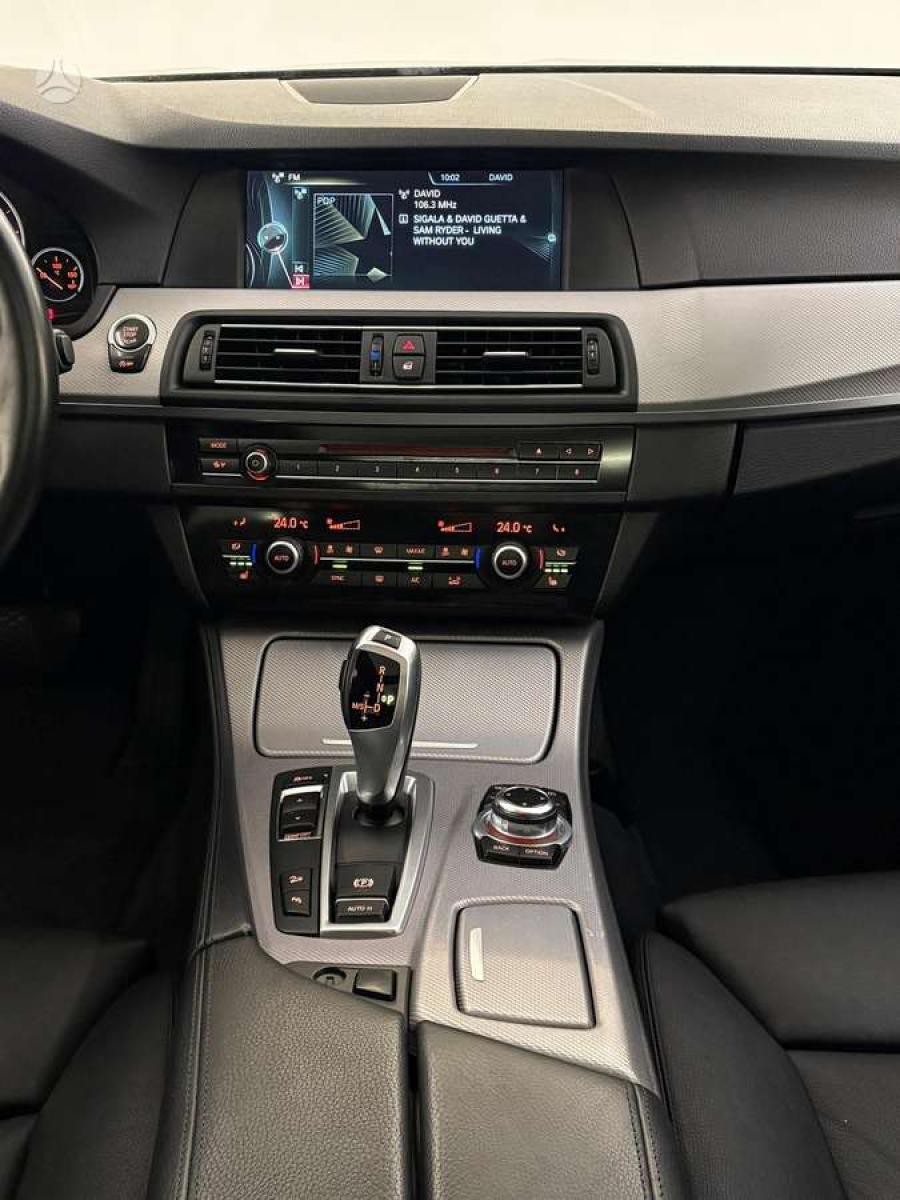 Melns BMW 535 2013 Marijampole, ar dzinēja tilpumu 2.99 L un nobraukumu 278 tūkst. km par 11350 €, foto 10 vietnē AUTOMOTO.COM.LV