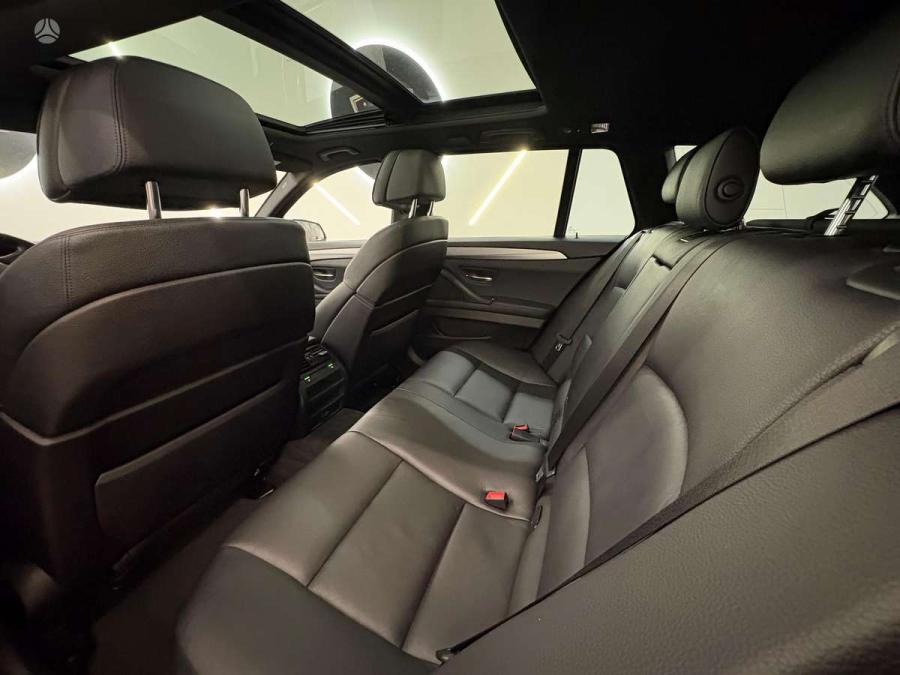 Melns BMW 535 2013 Marijampole, ar dzinēja tilpumu 2.99 L un nobraukumu 278 tūkst. km par 11350 €, foto 13 vietnē AUTOMOTO.COM.LV