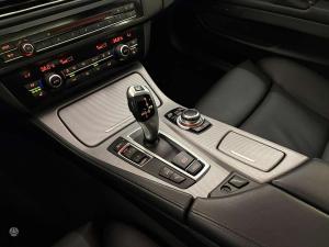 Melns BMW 535 2013 Marijampole, ar dzinēja tilpumu 2.99 L un nobraukumu 278 tūkst. km par 11350 €, foto 21 vietnē AUTOMOTO.COM.LV