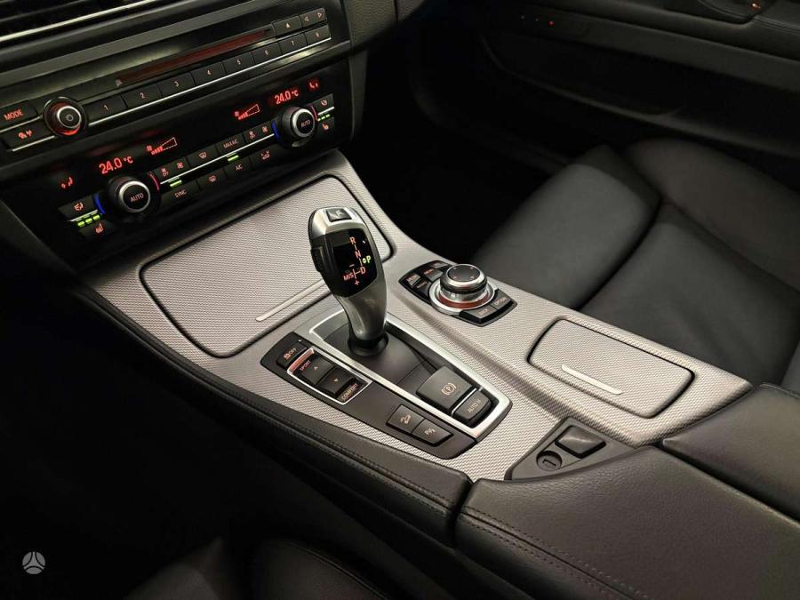 Melns BMW 535 2013 Marijampole, ar dzinēja tilpumu 2.99 L un nobraukumu 278 tūkst. km par 11350 €, foto 21 vietnē AUTOMOTO.COM.LV