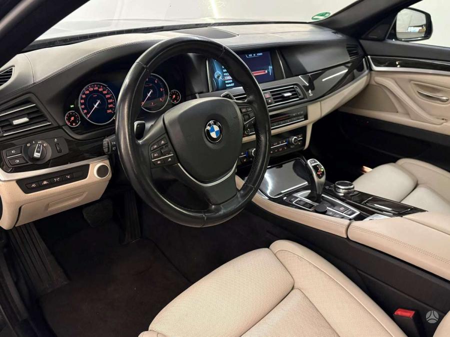 Black BMW 535 2013 in Marijampole, with an engine capacity of 2.99 L and mileage of 242 thousand km for 12650 €, photo 3 on AUTOMOTO.COM.LV